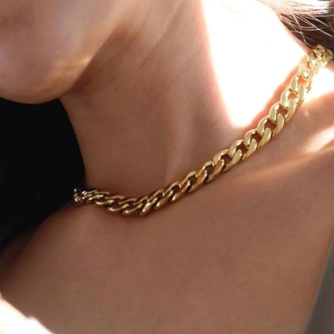 Choker Cadena Dorado – Rebecca Joyeria